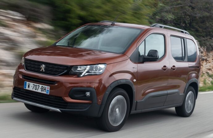 Como es el Rifter, el Peugeot que llegará en 2019 - AUTOWEB Argentina