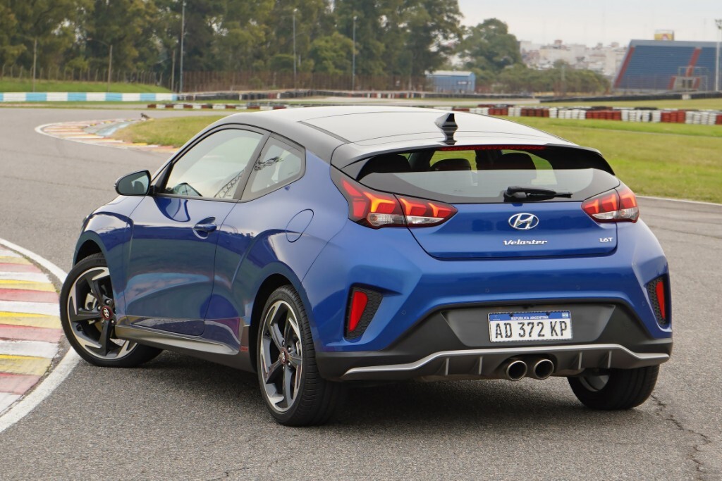 Prueba: Hyundai Veloster Ultimate 1.6T - AUTOWEB Argentina