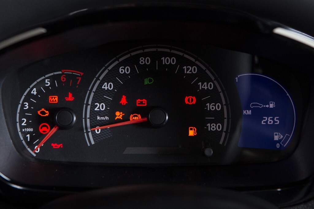 Prueba: Renault Kwid Iconic - AUTOWEB Argentina