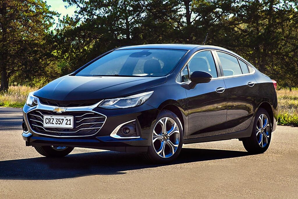 El Chevrolet Cruze deja de ofrecer la caja manual - AUTOWEB Argentina