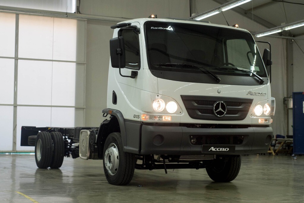 Mercedes nacionaliza la producción del Accelo automático - AUTOWEB ...
