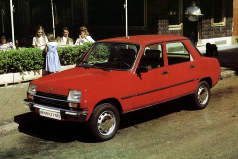 Ocho Renault (con numero) que nunca tuvimos - AUTOWEB Argentina