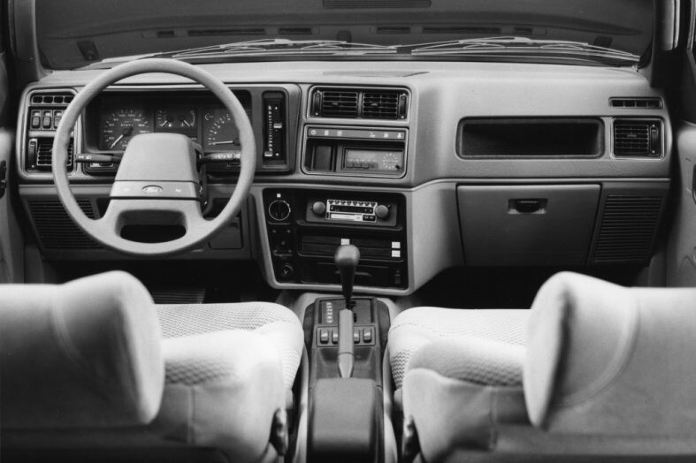 El Ford Sierra cumple 40 años - AUTOWEB Argentina