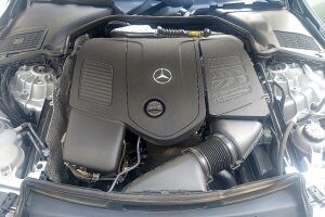 Prueba: Mercedes C300 AMG-Line - AUTOWEB Argentina