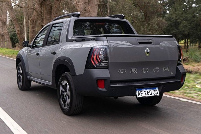 Prueba: Renault Oroch Iconic 1.3 CVT - AUTOWEB Argentina