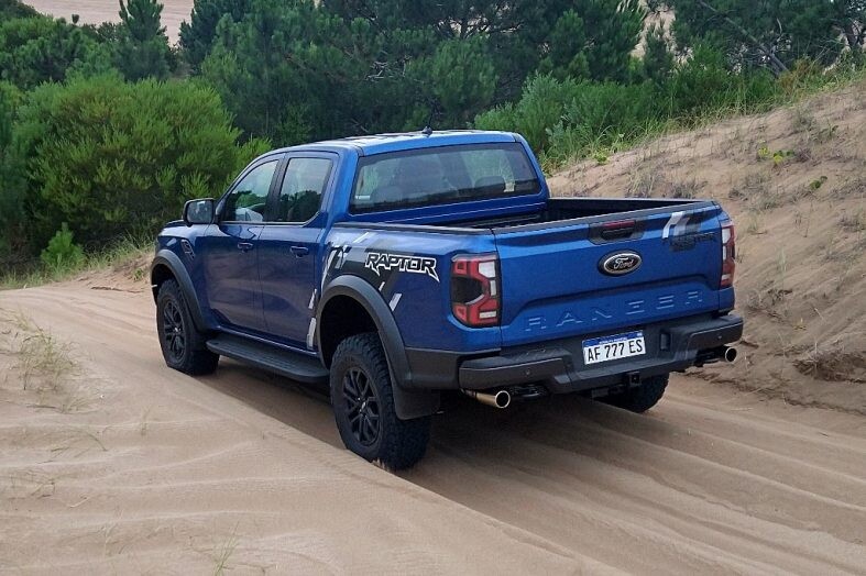 Primer contacto: Ford Ranger Raptor II - AUTOWEB Argentina
