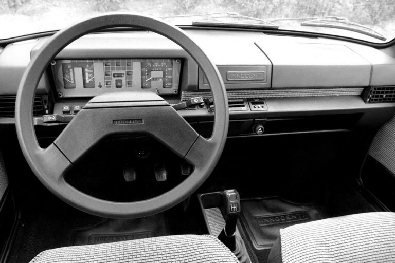 La curiosa historia del Innocenti Mini que diseñó Bertone - AUTOWEB ...