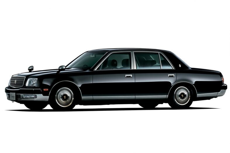 Toyota Century, otro clásico que se pasa al formato SUV - AUTOWEB Argentina