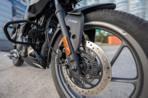Bajaj lanza la Rouser P150 - AUTOWEB Argentina